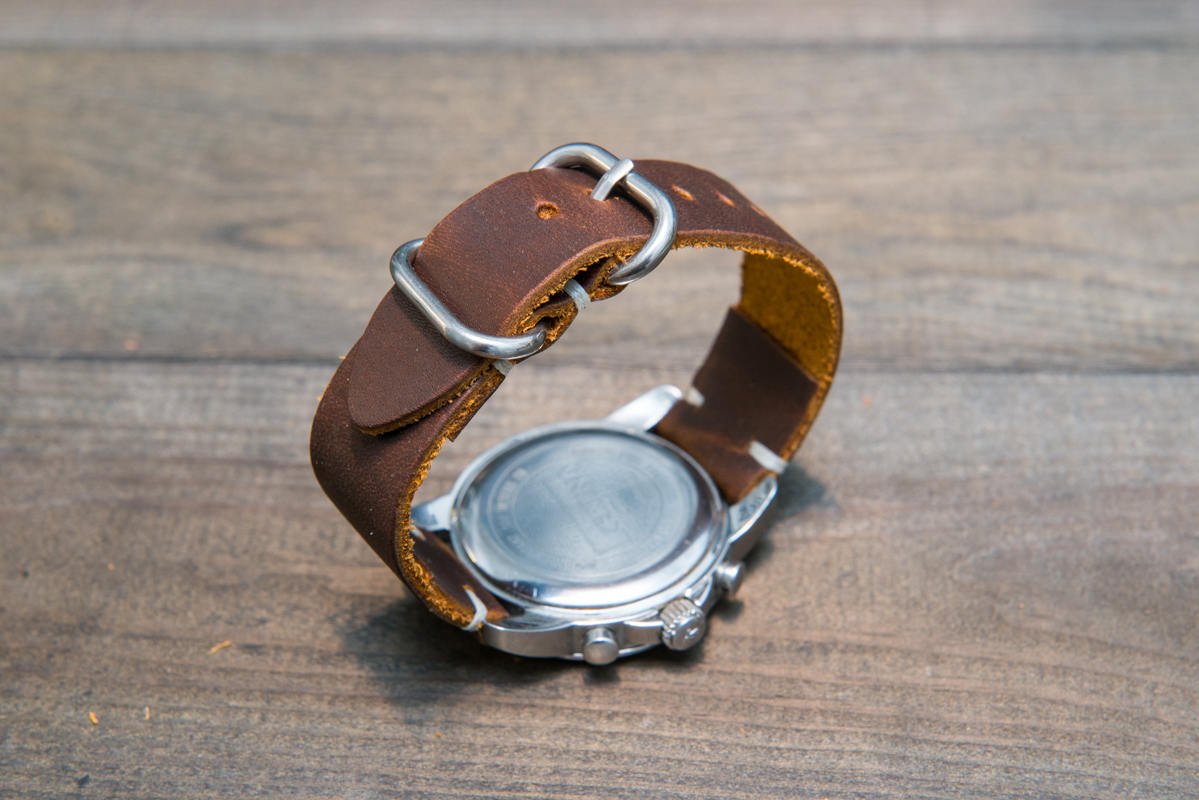 zulu-watch-bands-18-mm-24-mm-929863.jpg?v=1730826644